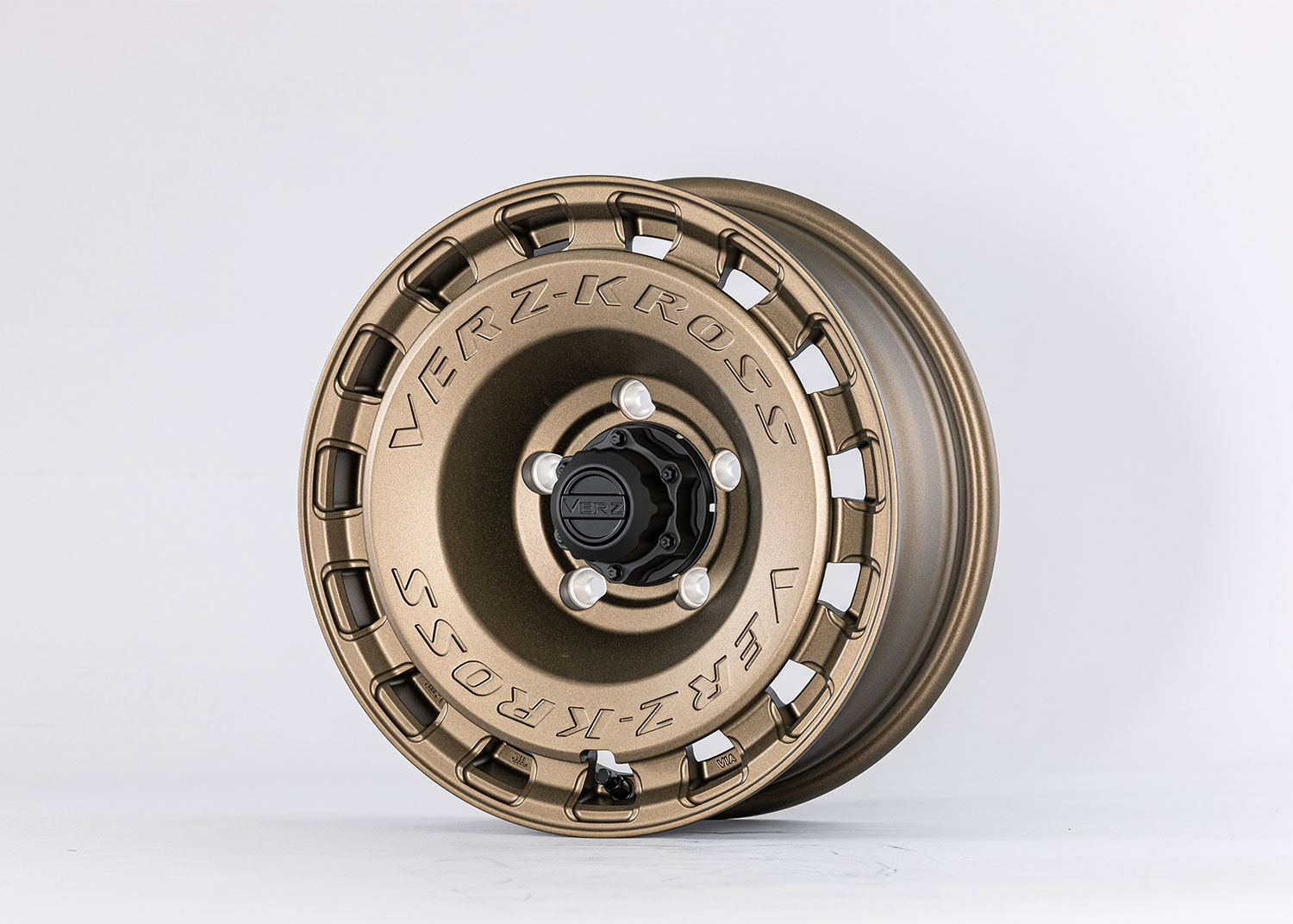 VERZ-WHEELS NEX01 VERZカスタムホイールNEX01｜KUHL JAPANがプロデュースする究極の「立体造形美」カスタムホイール